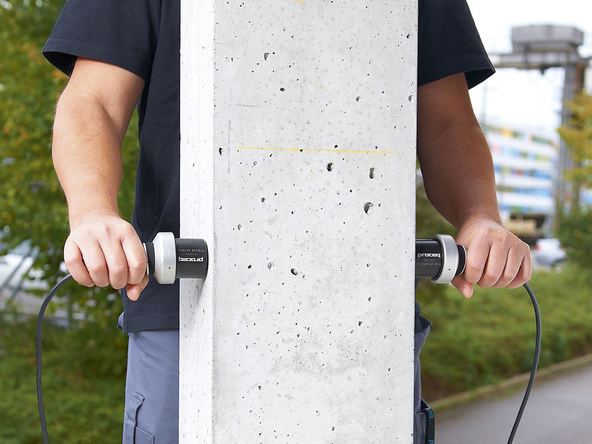 Proceq Pundit 200 Ultrasonic Pulse Velocity Concrete Tester