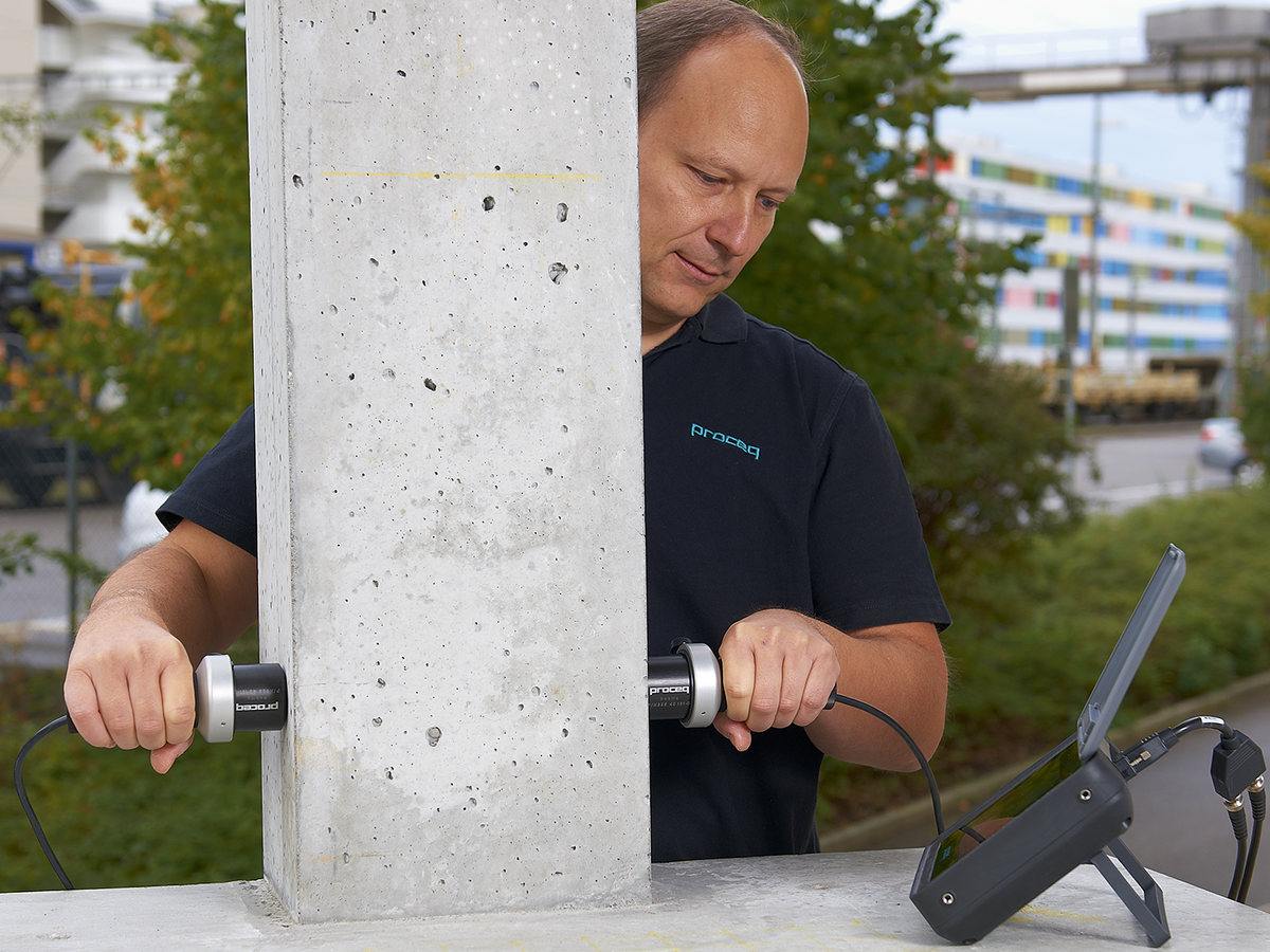 Proceq Pundit 200 Ultrasonic Pulse Velocity Concrete Tester